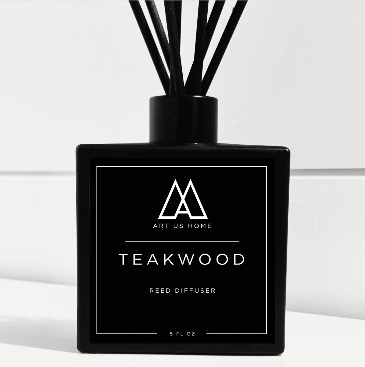 Teakwood Reed Diffuser - Teakwood, Cedarwood, and Clean Woods (5 oz ...